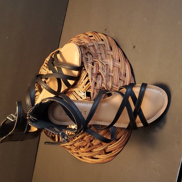 Esprit | Shoes | E Sprit Black Colette Sandals Size 85m | Poshmark
